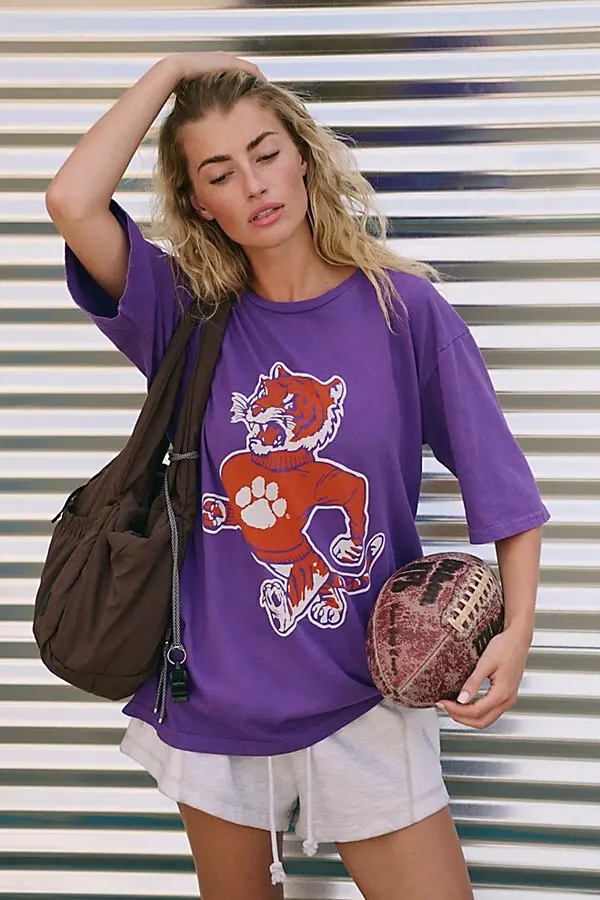 The Original Retro Brand Collegiate Bf Tee - Clemson Tigers