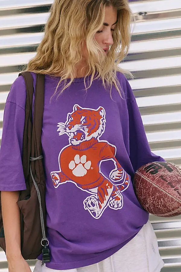 The Original Retro Brand Collegiate Graphic T-shirt - Clemson Tigers