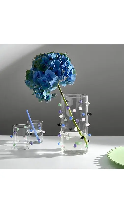 FAZEEK Cube Vase