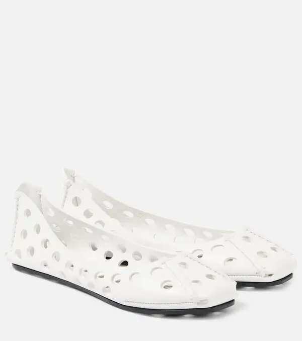 Alaïa Perfo Leather Ballet Flats - White