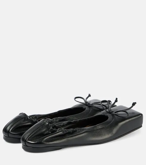 Jacquemus Ballet Leather Ballet Flats