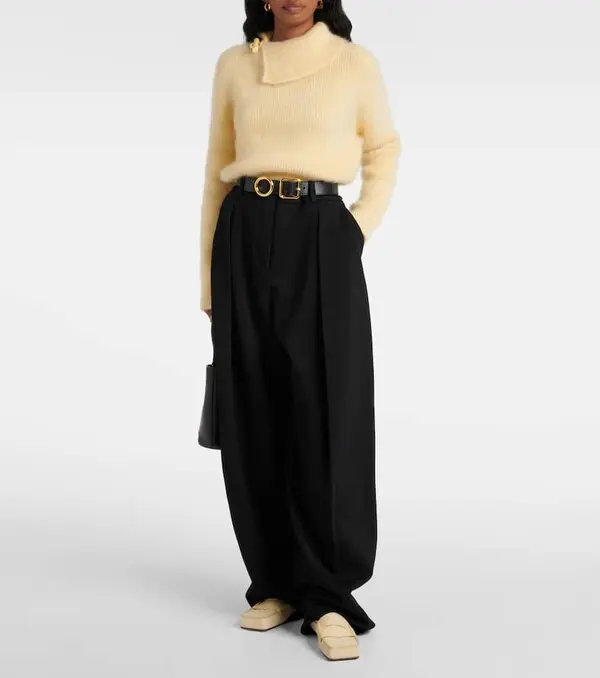 Jacquemus Les Mocassins Carre Leather Loafers - White