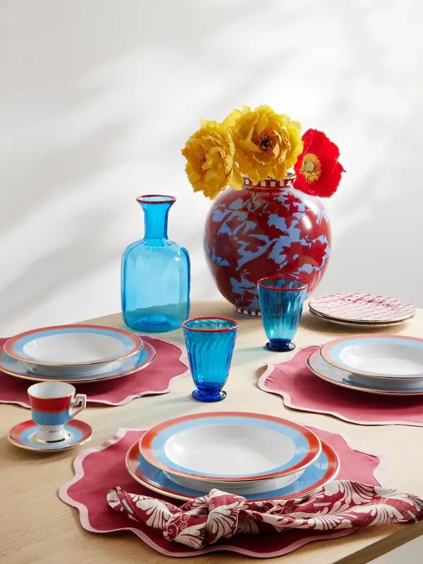 La DoubleJ 34-piece Porcelain, Glass And Linen Dinner Set - Multi