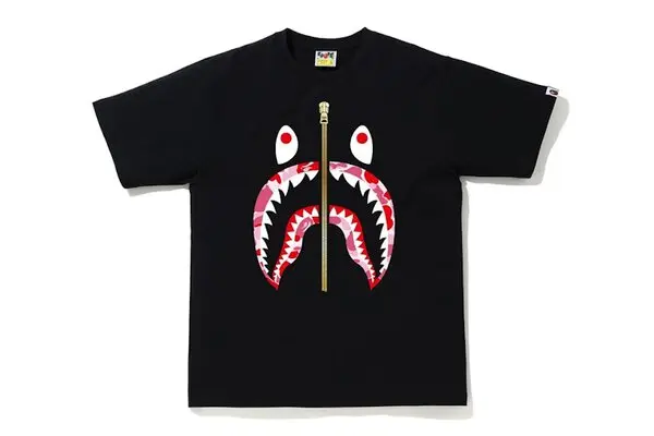 A BATHING APE Abc Camo Shark Tee Shirt - Black/pink/gold