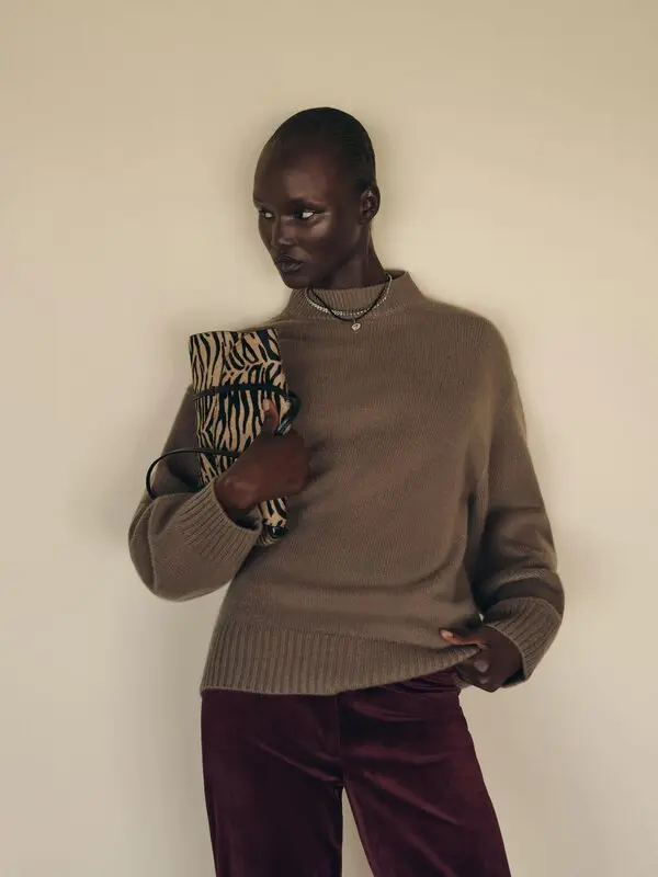 REFORMATION Cove Cashmere Oversized Crew Sweater - Brown