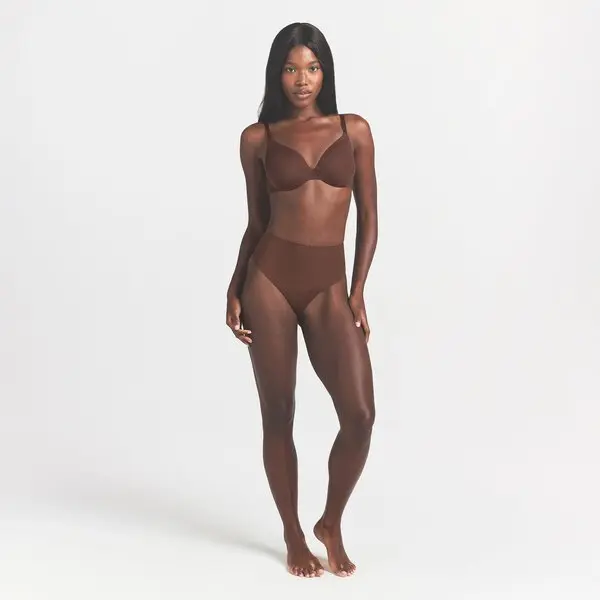 SKIMS Full Coverage Bra | Deep Neutral | | Smoothing Intimates - Cocoa
