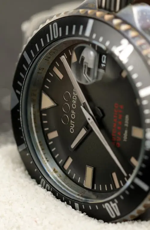 OUT OF ORDER Quaranta Bracelet Watch - Sand
