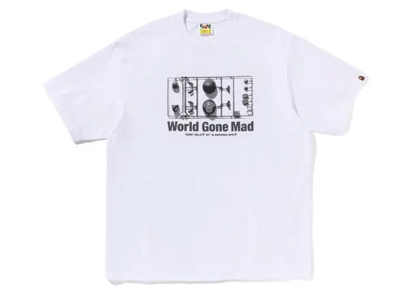 A BATHING APE Baby Milo Figure Relaxed Fit Tee Shirt - White