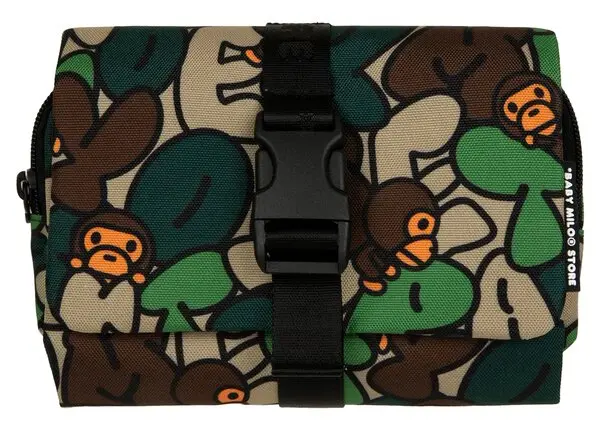 A BATHING APE Bubble Camo Hanging Case - Green