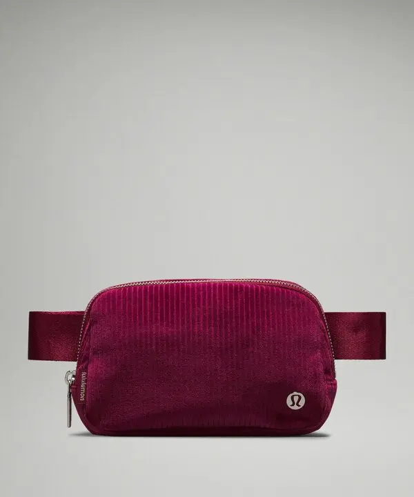 lululemon belt bag deep luxe Lululemon Everywhere Belt Bag - Deep Luxe/Silver