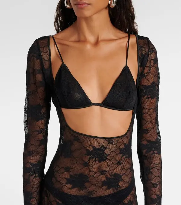 Oseree Lace Maxi Dress