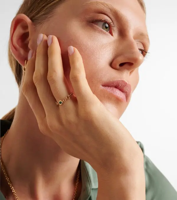 SPINELLI KILCOLLIN Gravity Estrella 18kt Chain Ring With Emerald
