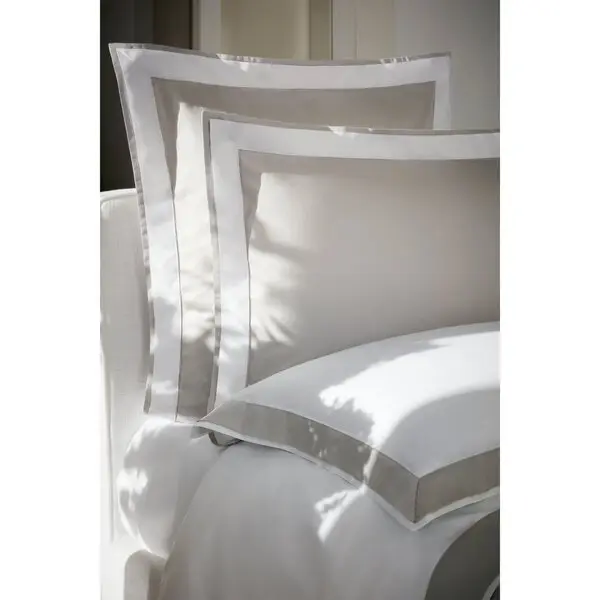 Frette Flying Sateen King Pillowcase Set Exclusive - White/grey Cliff