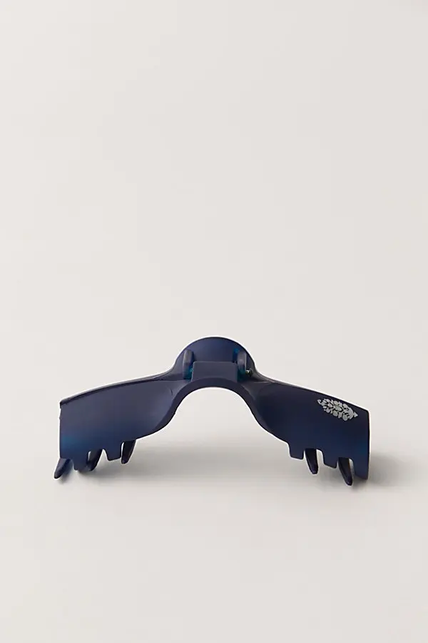 Free People Pick It Up Claw Clip - Navy