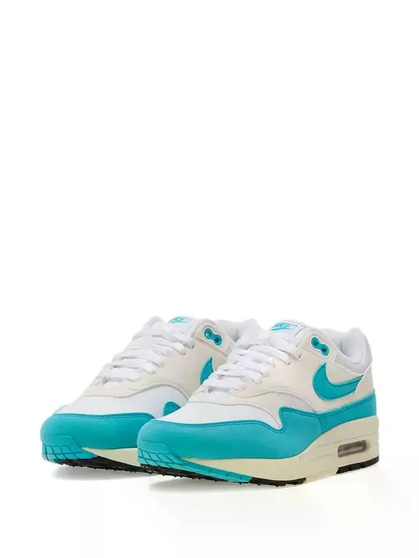 Nike Max 1 Sneakers
