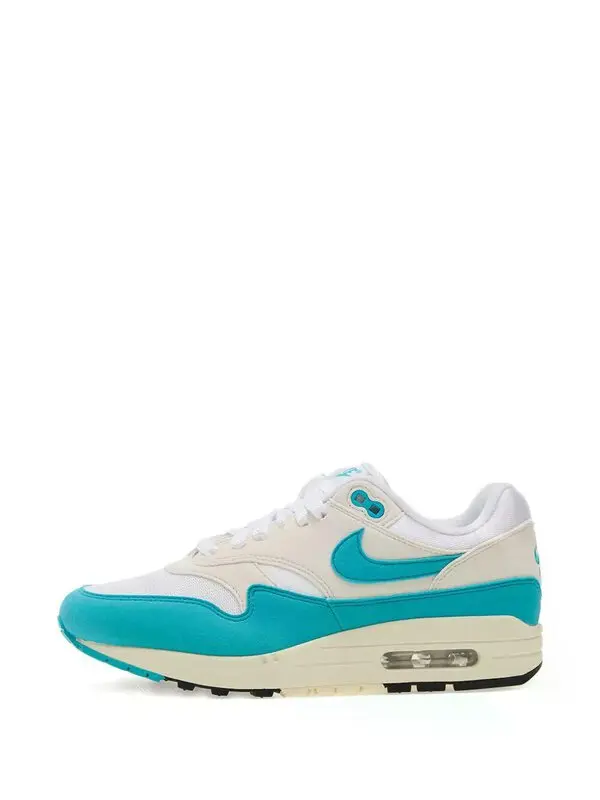 Nike Max 1 Sneakers