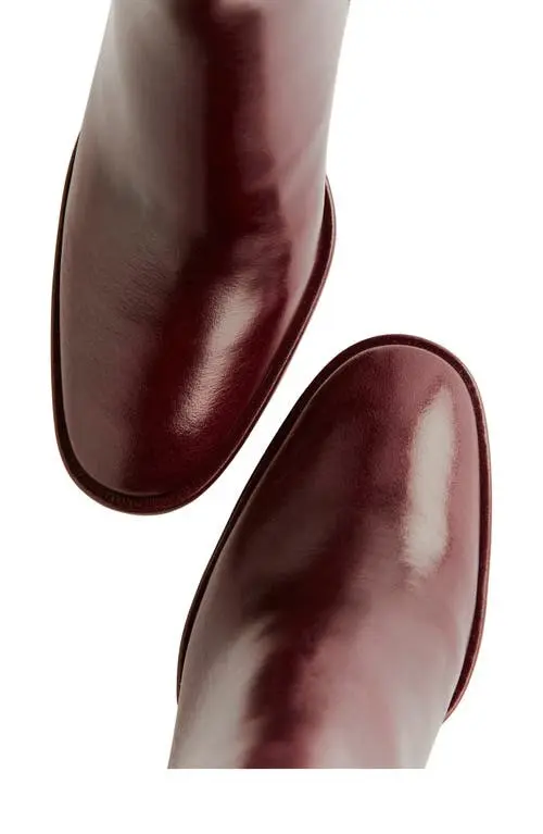 REFORMATION Gillian Bootie - Ruby