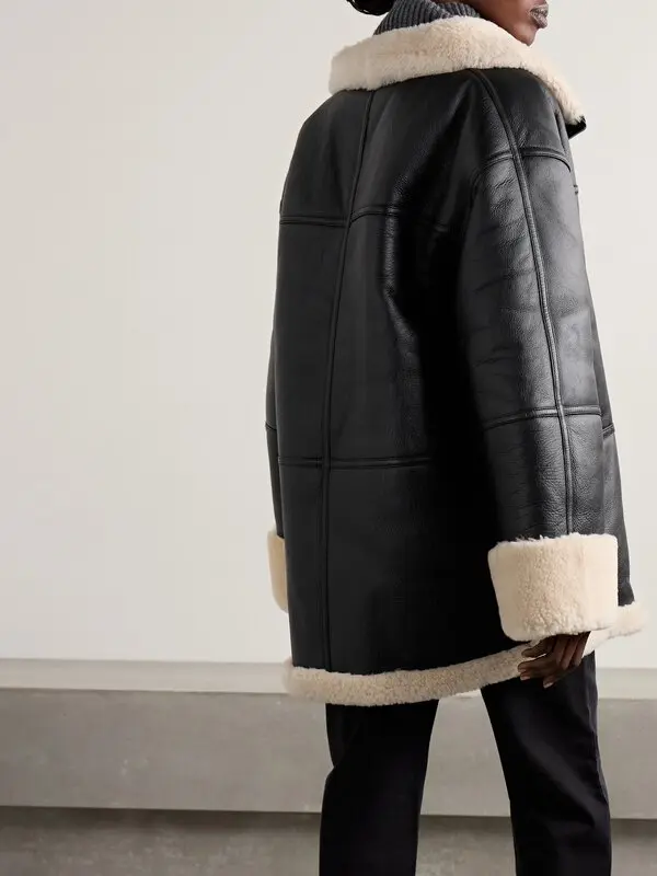 TOTEME Two-tone Shearling Jacket - Black