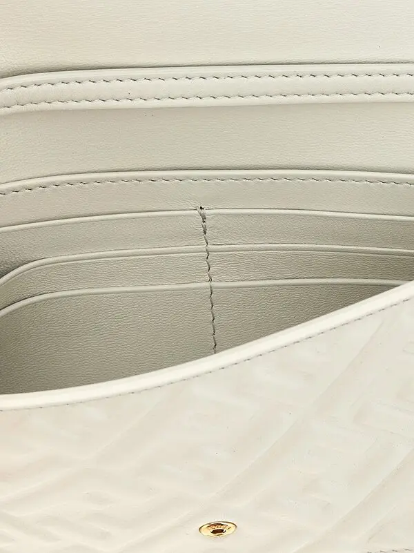 Fendi Baguette' Wallet On Chain