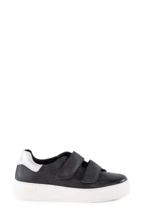 Seychelles Trading Places Platform Sneaker - Black Leather
