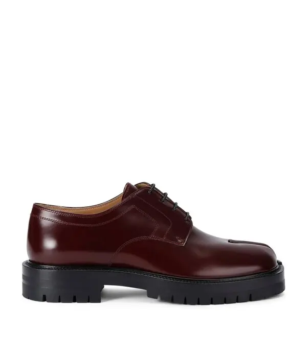 Maison Margiela Tabi Derby Shoes - Brown | Editorialist display picture 3