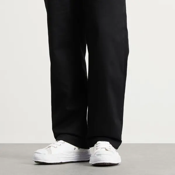 Mihara Yasuhiro Peterson Lowcut Sneakers - White