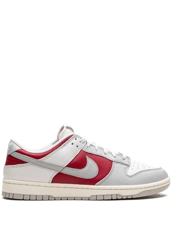 Nike Dunk Low Sneakers - Grey