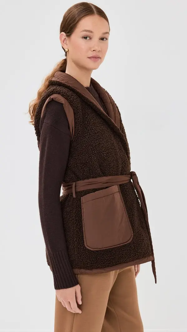 Varley Lanville Reversible Gilet
