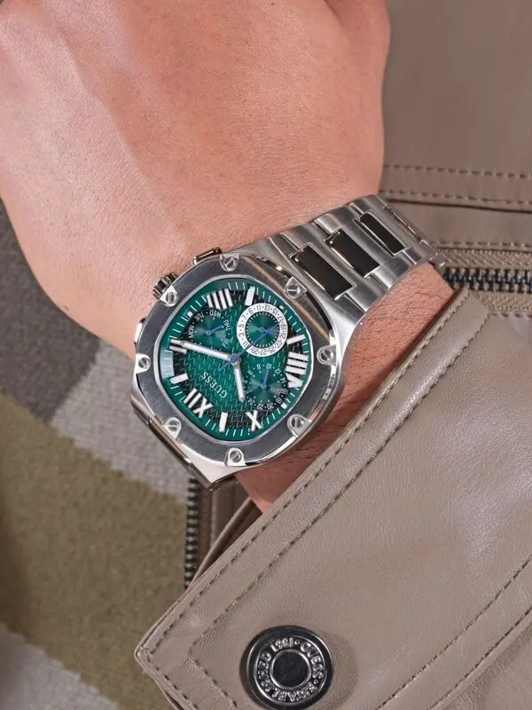 Guess Multifunction 42mm Watch