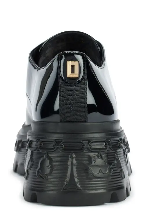 Karl Lagerfeld Paris Lakely Lug Sole Loafer