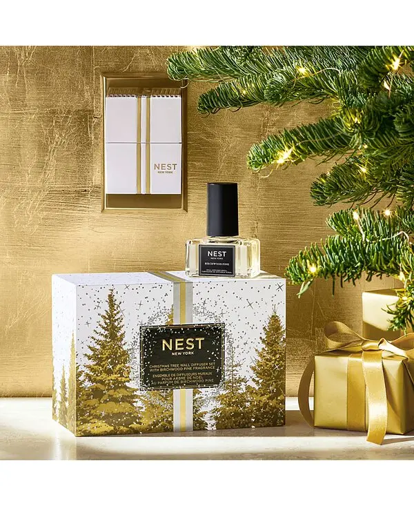 NEST NEW YORK Christmas Tree Wall Diffuser Set With Birchwood Pine Fragrance - No Color