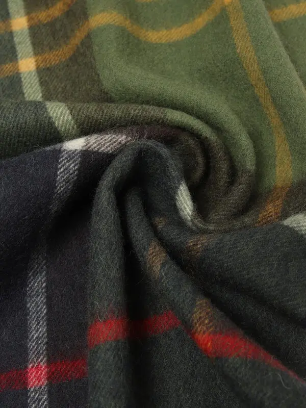 Barbour Tartan Cashmere Blend Scarf With Fringed Edges - Green