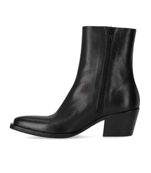 STRATEGIA Heeled Ankle Boot