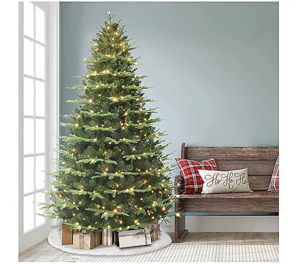 PULEO INTERNATIONAL 7.5' Pre-lit Alaskan Winter Fir Tree - One-color