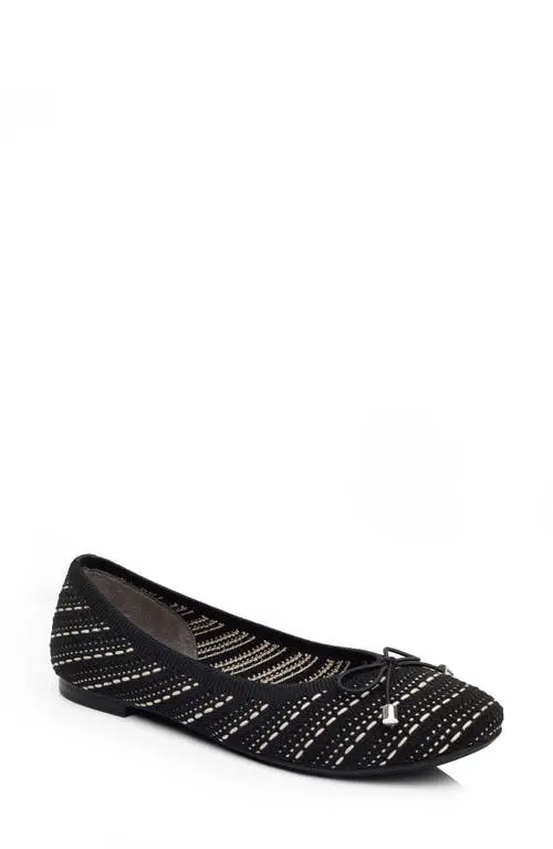 Me Too Saylor Ballet Flat