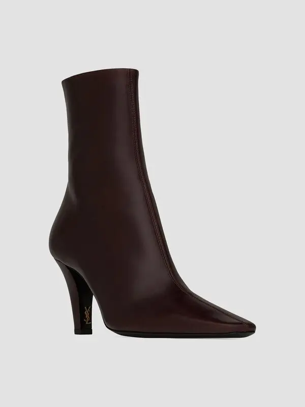 Saint Laurent Jill Booties In Smooth Leather - Marron Glace