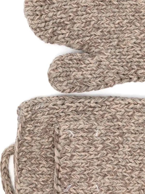 MAISON MARGIELA Shetland Mittens