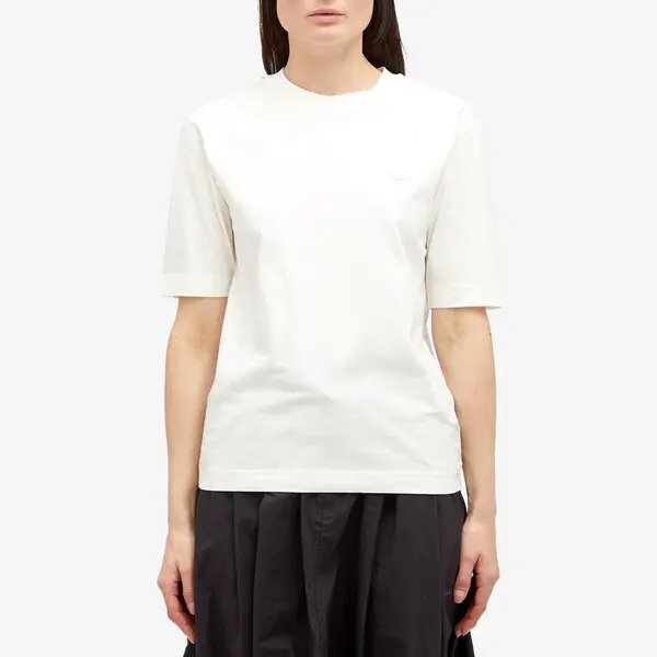 Moncler Logo Short Sleeve T-shirt - Off-white