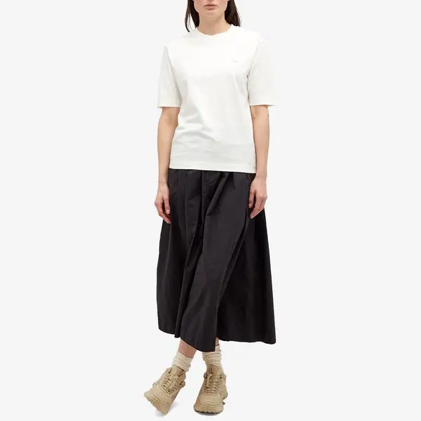 Moncler Logo Short Sleeve T-shirt - Off-white
