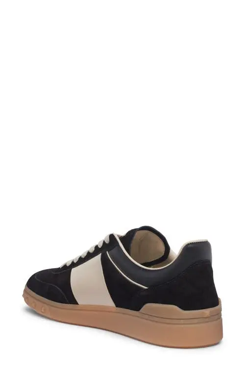 Valentino Garavani Upvillage Low Top Sneakers - Black Multi