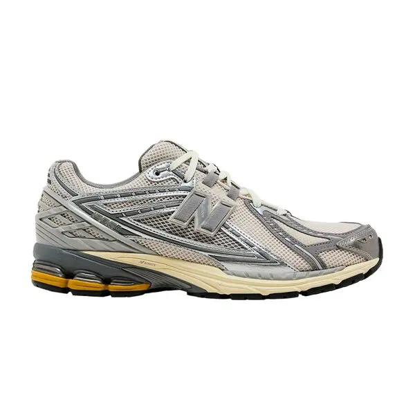 NEW BALANCE 1906r Sneakers - Grey