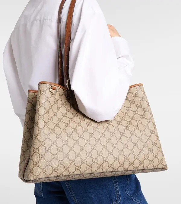 Gucci Gg Emblem Large Tote Bag - Beige