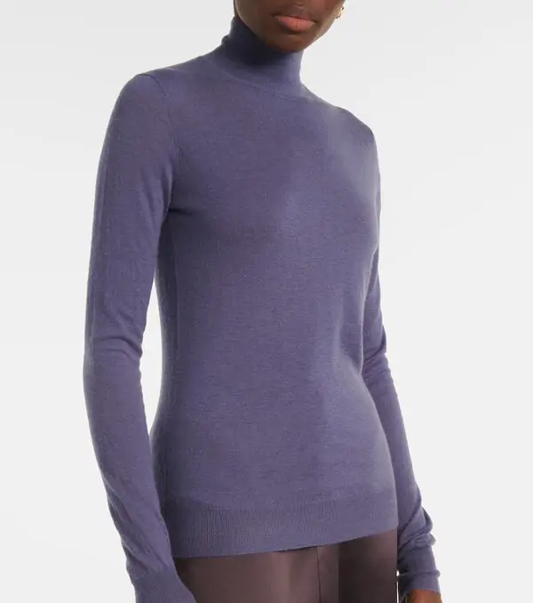 JOSEPH Cashair Cashmere Turtleneck Sweater