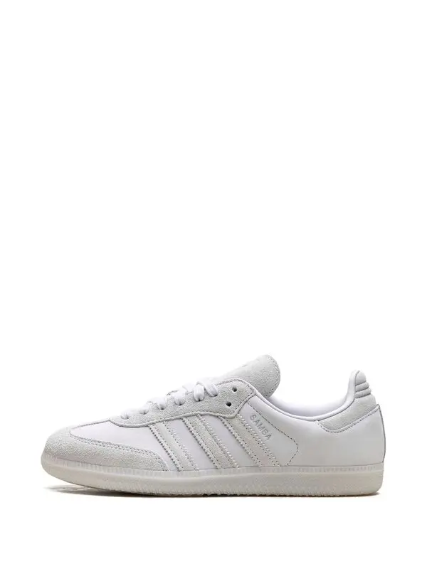 Adidas Samba Dash Sneakers - Grey