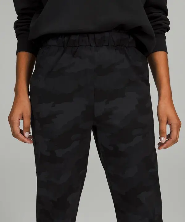 Lululemon Stretch High-rise 7/8 Length Pant - Heritage 365 Camo Deep Coal Multi