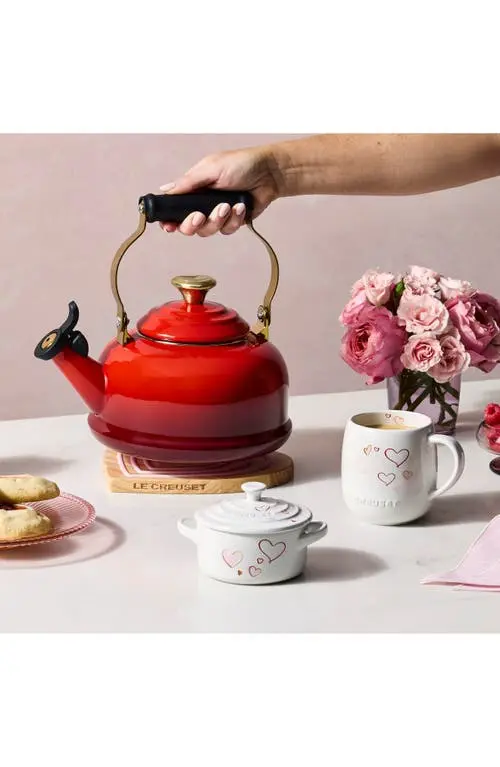 LE CREUSET Enamel On Steel 1.7 Qt Whistli - Cerise