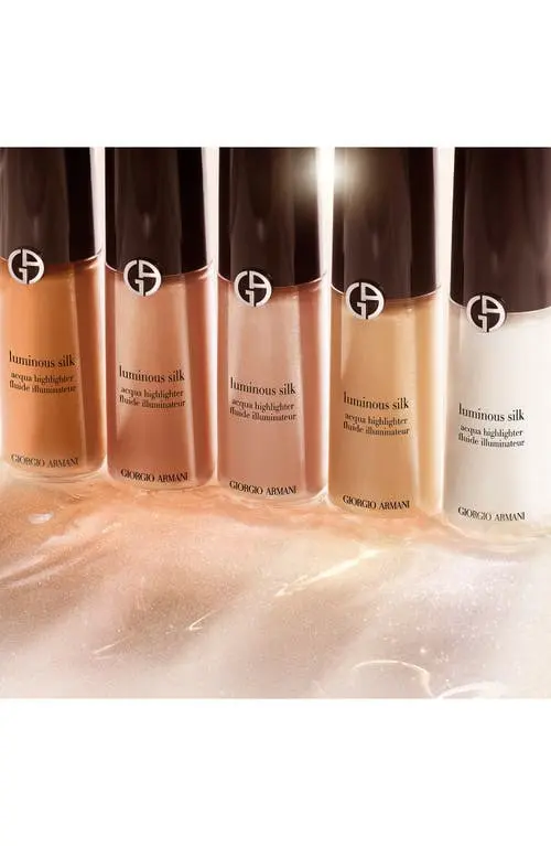 ARMANI Luminous Silk Acqua Highlighter - 4 Sunrise
