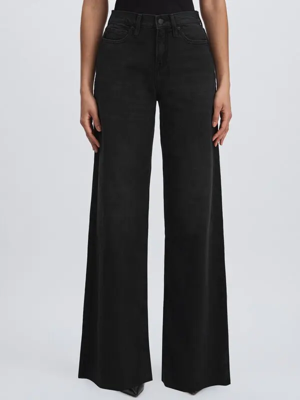 Good American Petite Relaxed Jeans