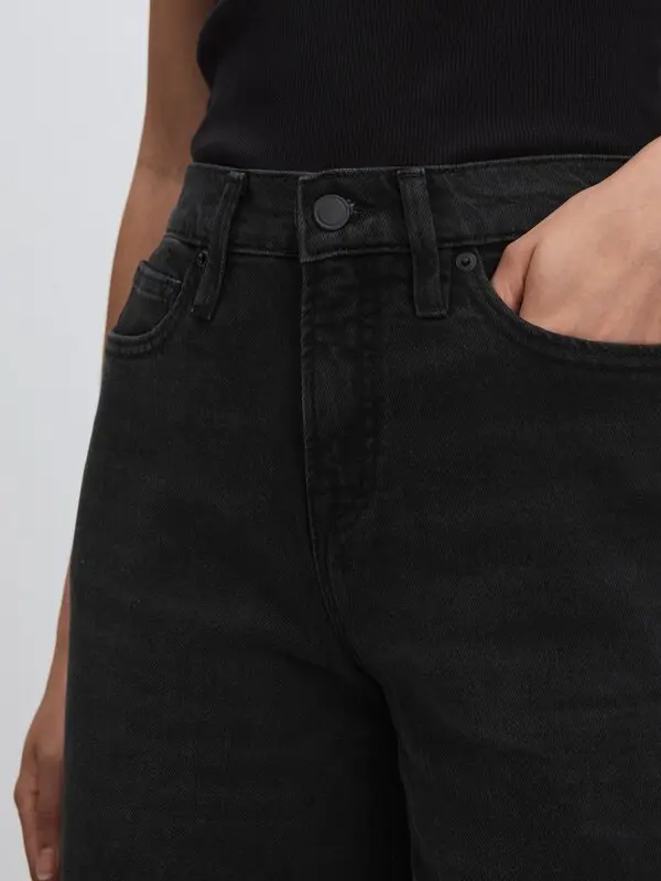 Good American Petite Relaxed Jeans