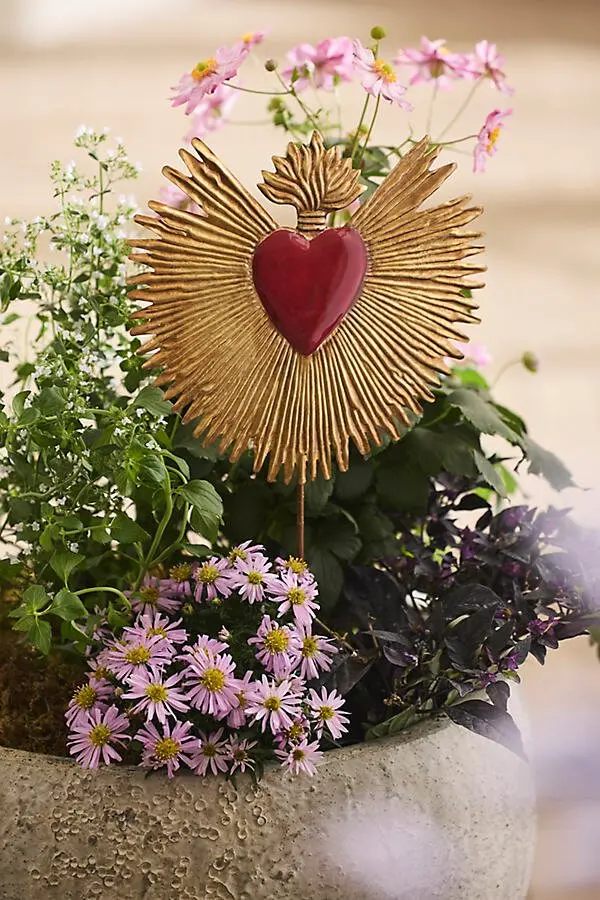 TERRAIN Sun Heart Medallion Stake - Gold